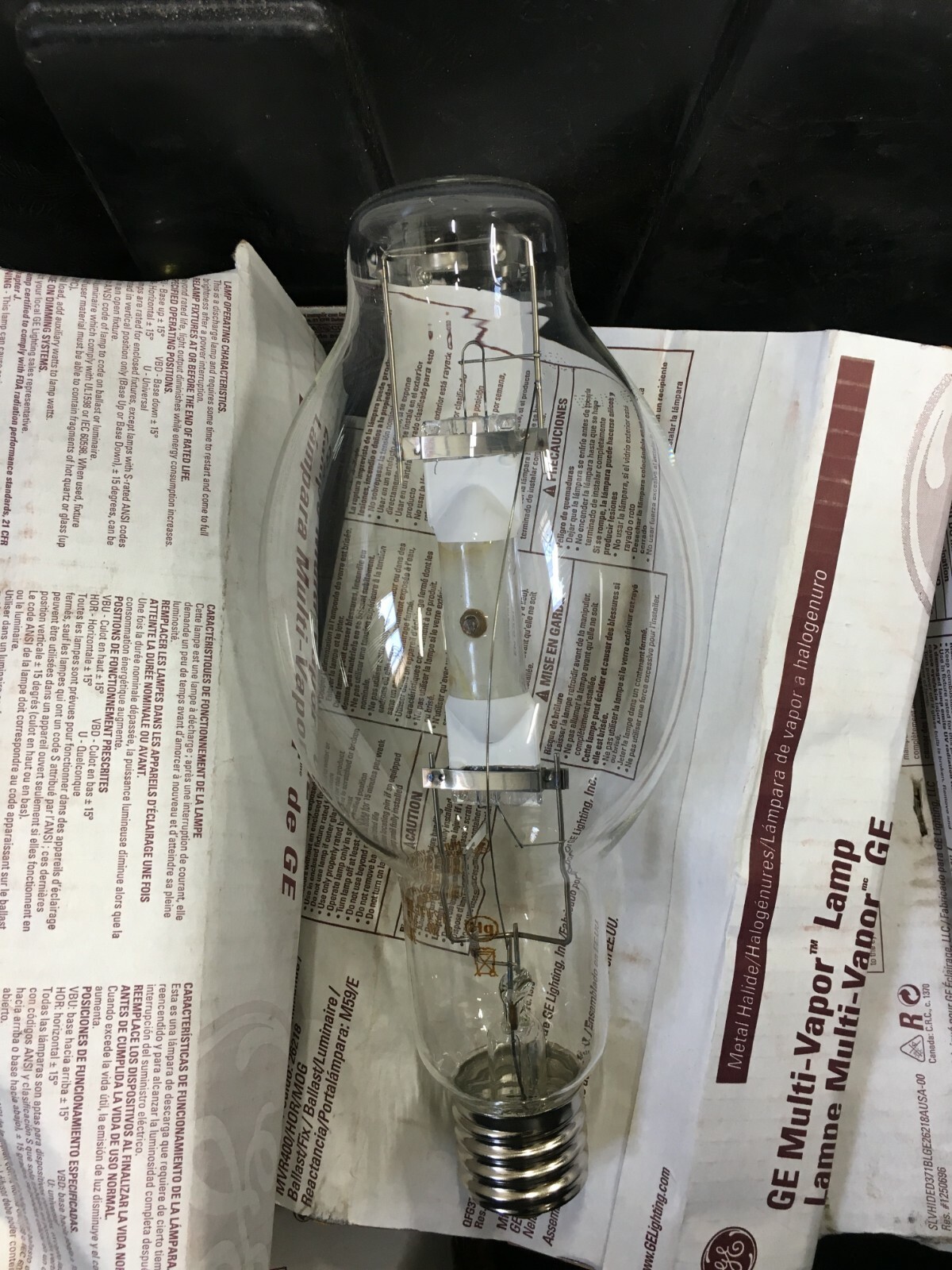 GE 26218 MVR400/HOR/MOG - 400W Multi-Vapor Quartz Metal Halide BT37 ...