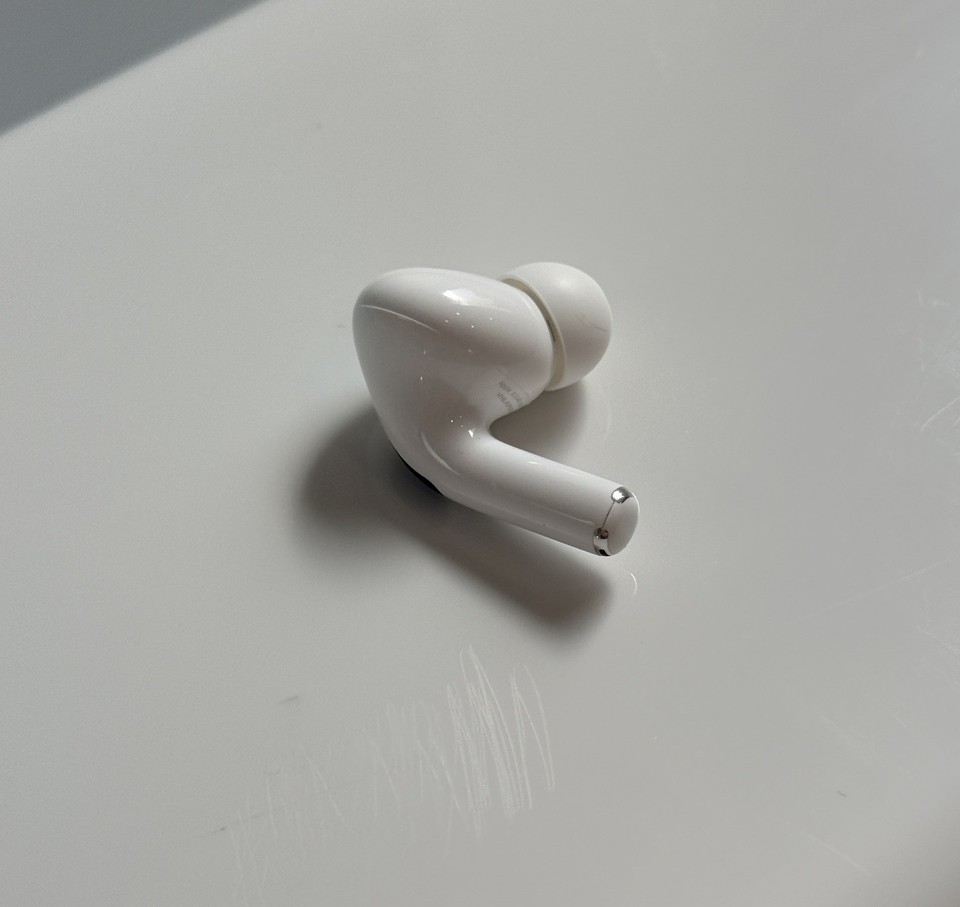 Apple AirPods Pro 2nd Gen Left Side Only A3048 AirPod from USB-C ...