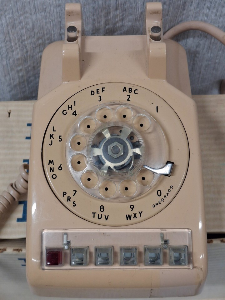 Vintage ITT Beige Multi-Line Rotary Desk Table Top Phone | eBay
