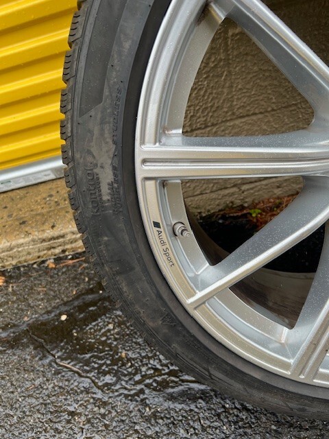 22" Audi RS Q8 SQ8 SQ7 Factory Wheels + Hankook Factory Snow Tires TPMS ...