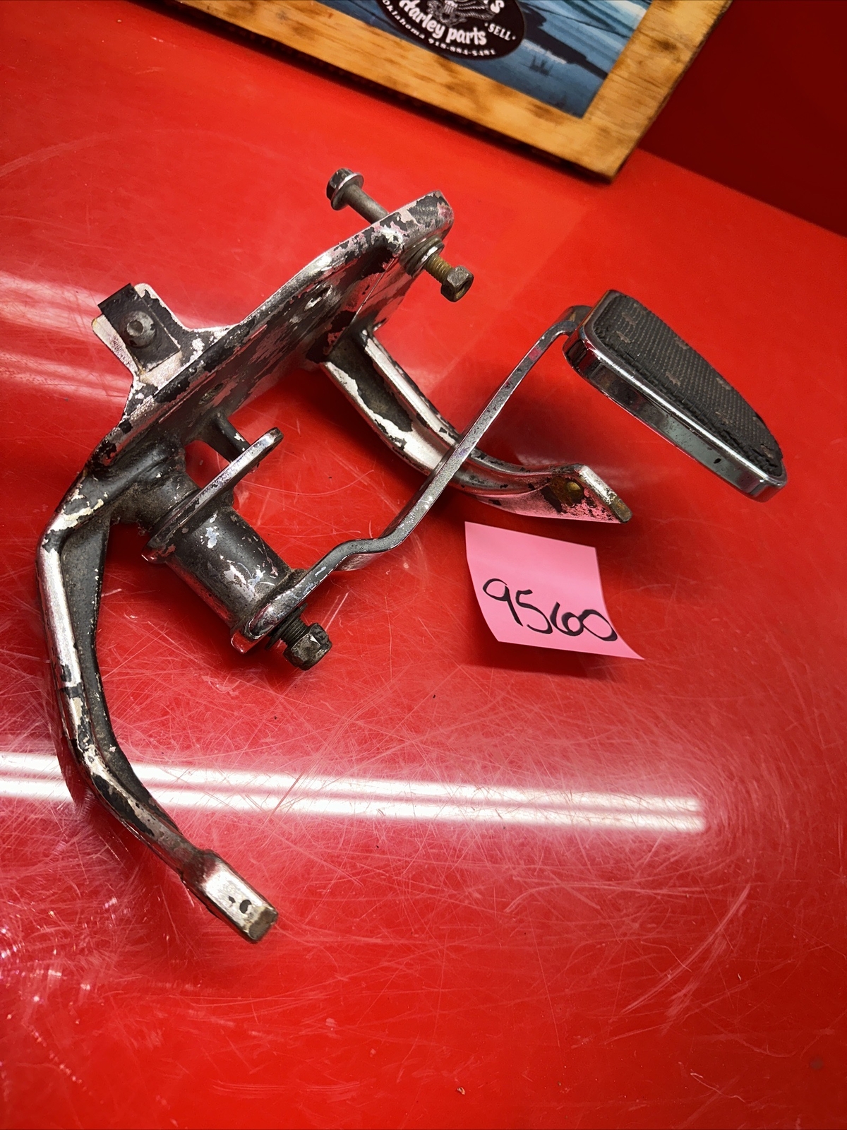Harley Softail 84-99 Right Brake Pedal Floorboard Mount Bracket ...