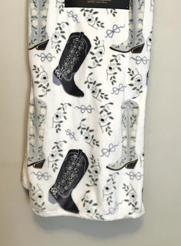 Rachel Roy Coastal Cowgirl Plush Throw Blanket 60x70” NWT | eBay