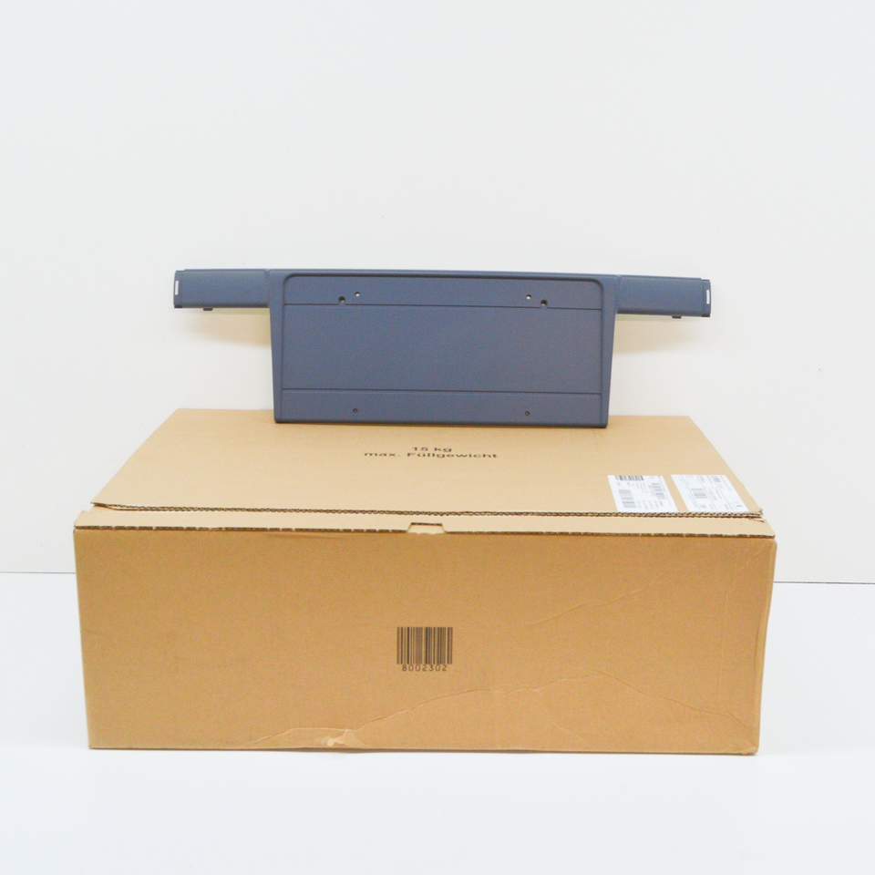 NEW BMW 5 E39 FRONT BUMPER CENTRAL LICENSE PLATE BASE 51117005978 ...