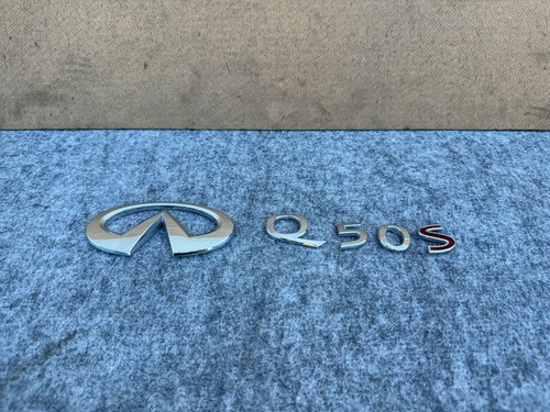 Infiniti Q50 2014-2024 OEM Coffre Arrière Emblème Logo Badge Chrome Set ...