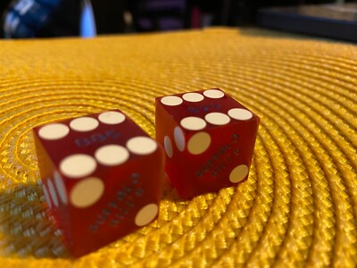 Buffalo Bill's Dice Non-Matching Numbers | eBay