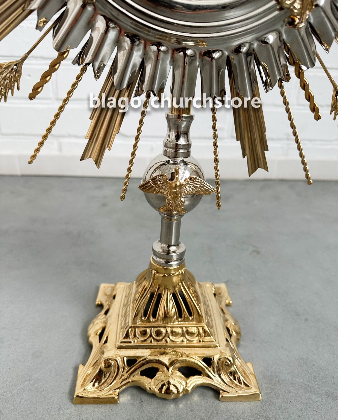 Brass Monstrance Reliquary for Catholic Church Altar with Luna and ...