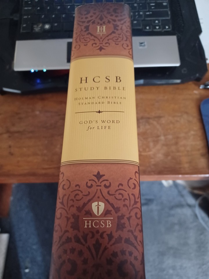 HCSB Study Bible, Jacketed Hardcover by Holman Bible Staff: LIKE NEW | eBay
