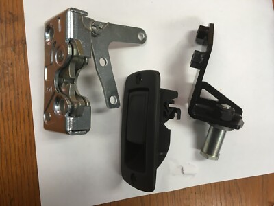 Can Am left hand door latch kit Part # 703500915. Never installed. LOC ...