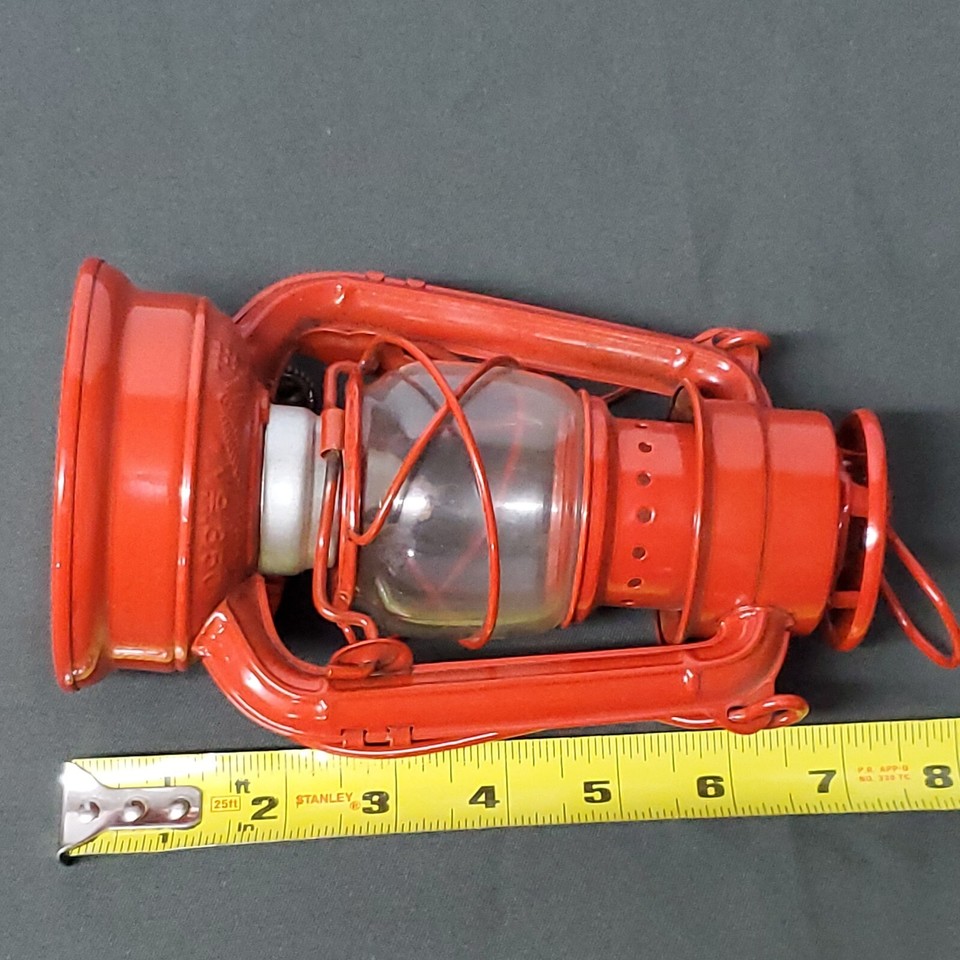 Red Winged Wheel No. 350 Lantern 7½" Made in Japan Clear Globe Vintage ...