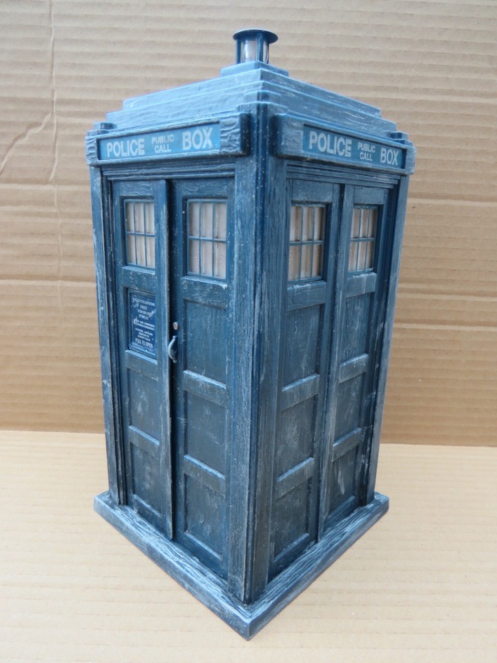 DOCTOR WHO FIGURE 6TH DOCTOR TARDIS *CUSTOM TARDIS THE ULTIMATE ...