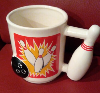Emson Bowling Ball Pin 3D Ceramic Coffee Tea Mug Cup 10 oz Red & Off ...