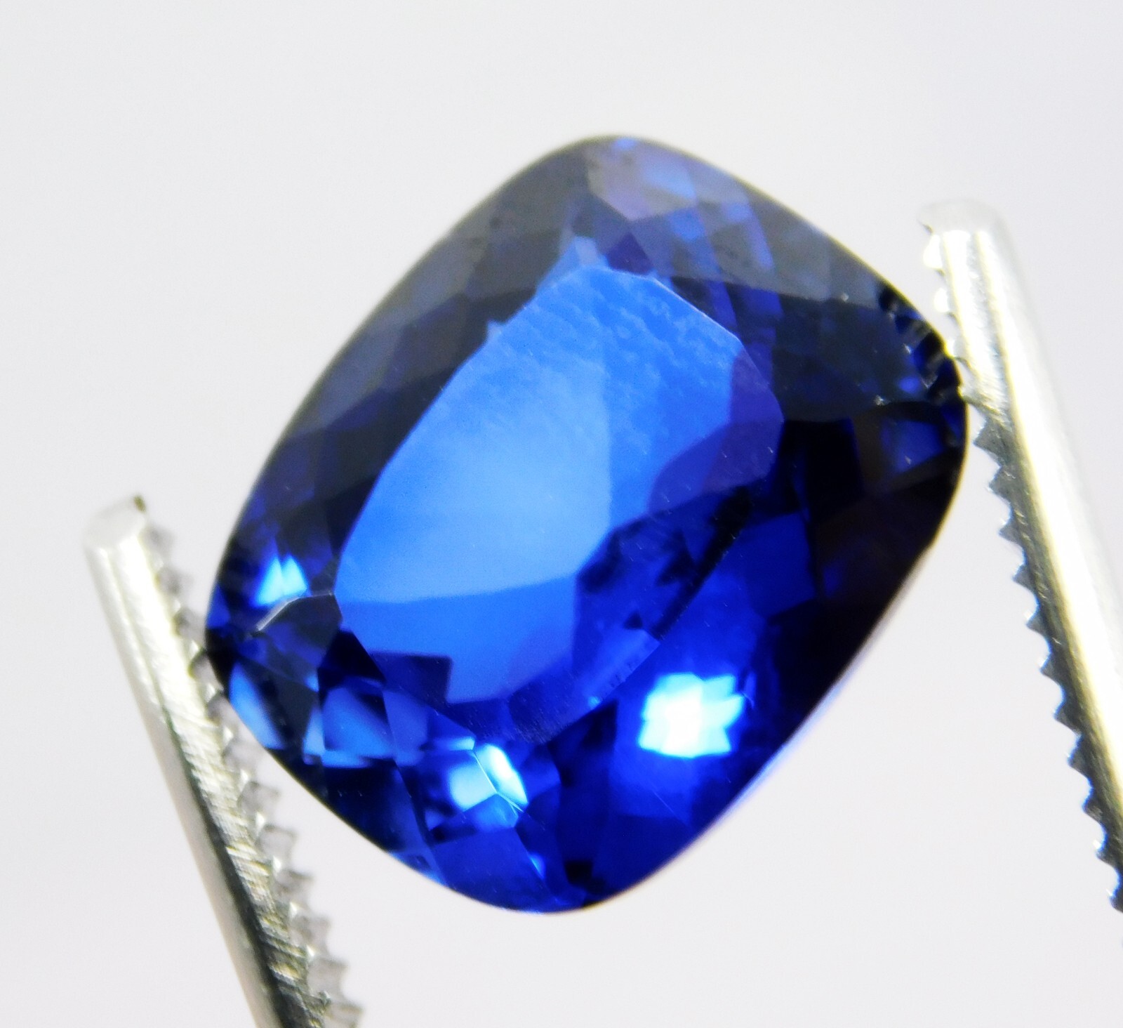Natural 9.15 Ct Blue Rare Benitoite Cushion Cut Loose Gemstone ...