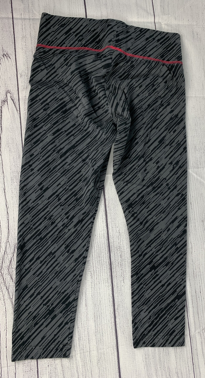 Puma Crop Leggings Women’s S Small Gray Black Pink Striped Print ...