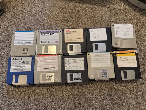 Lot of 100 Floppy Computer Disk 3.5" Unknown Content | eBay