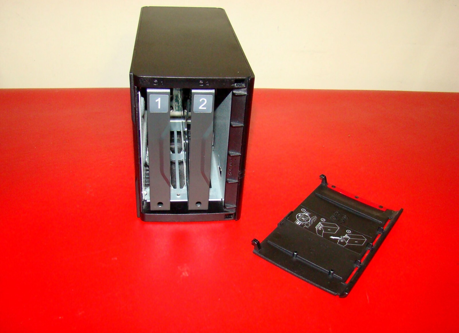 Buffalo - LinkStation LS220 2-Bay Network Storage FOR PARTS READ DES ...