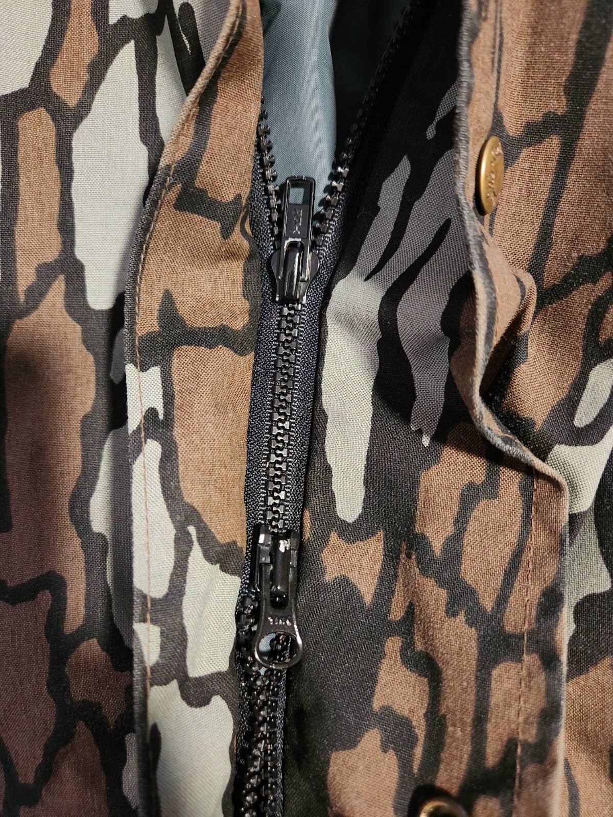 Vintage CABELAS Treebark Camo Gore-Tex Hooded Jacket Size Large Made In ...