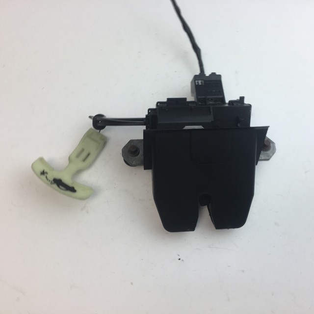 2014 Ford Focus Sedan Power Trunk Lid Latch Gate Lock Actuator ...