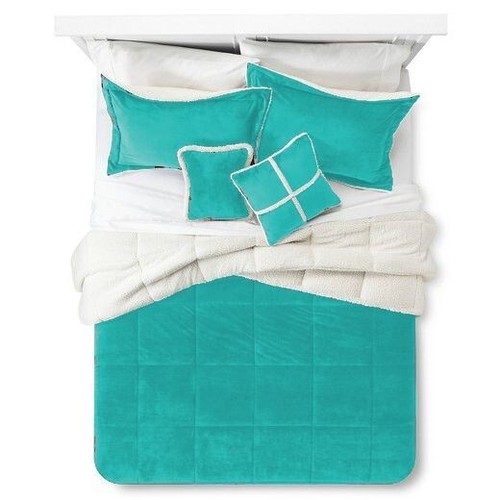 5 PC Aus. Queen Reversible White Sherpa / Furry Velvet Cyan Velvet ...