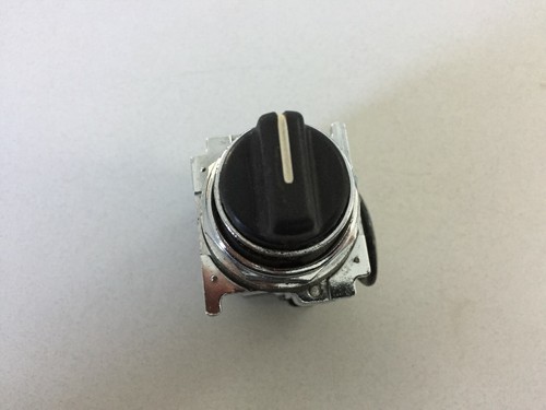 GE CR104P 2 POSITION SWITCH WITH CONTACT BLOCK | eBay