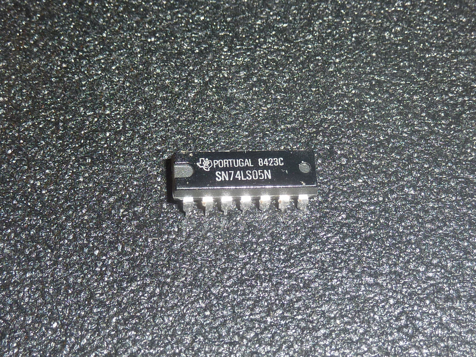 10x SN74LS05N Hex Inverter (open Collector) Texas Instruments for sale ...