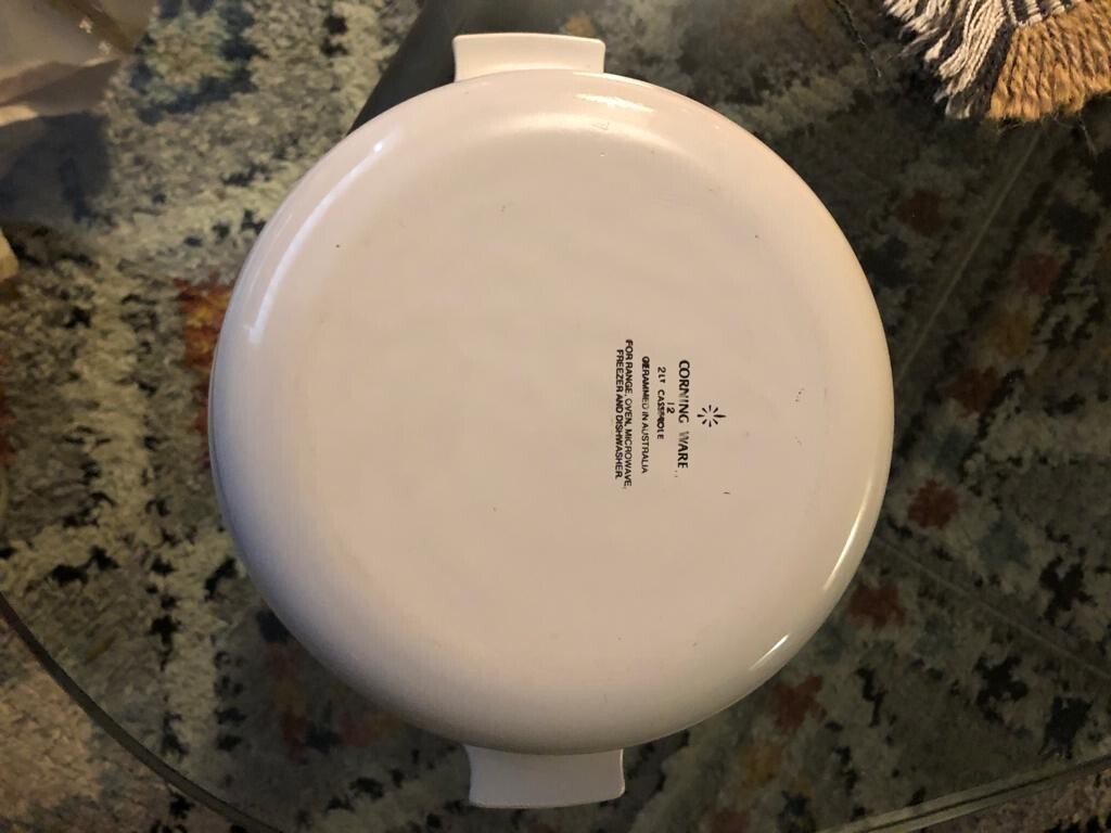 Vintage Corning Ware Round Casserole Dish 2L Excellent Condition ...
