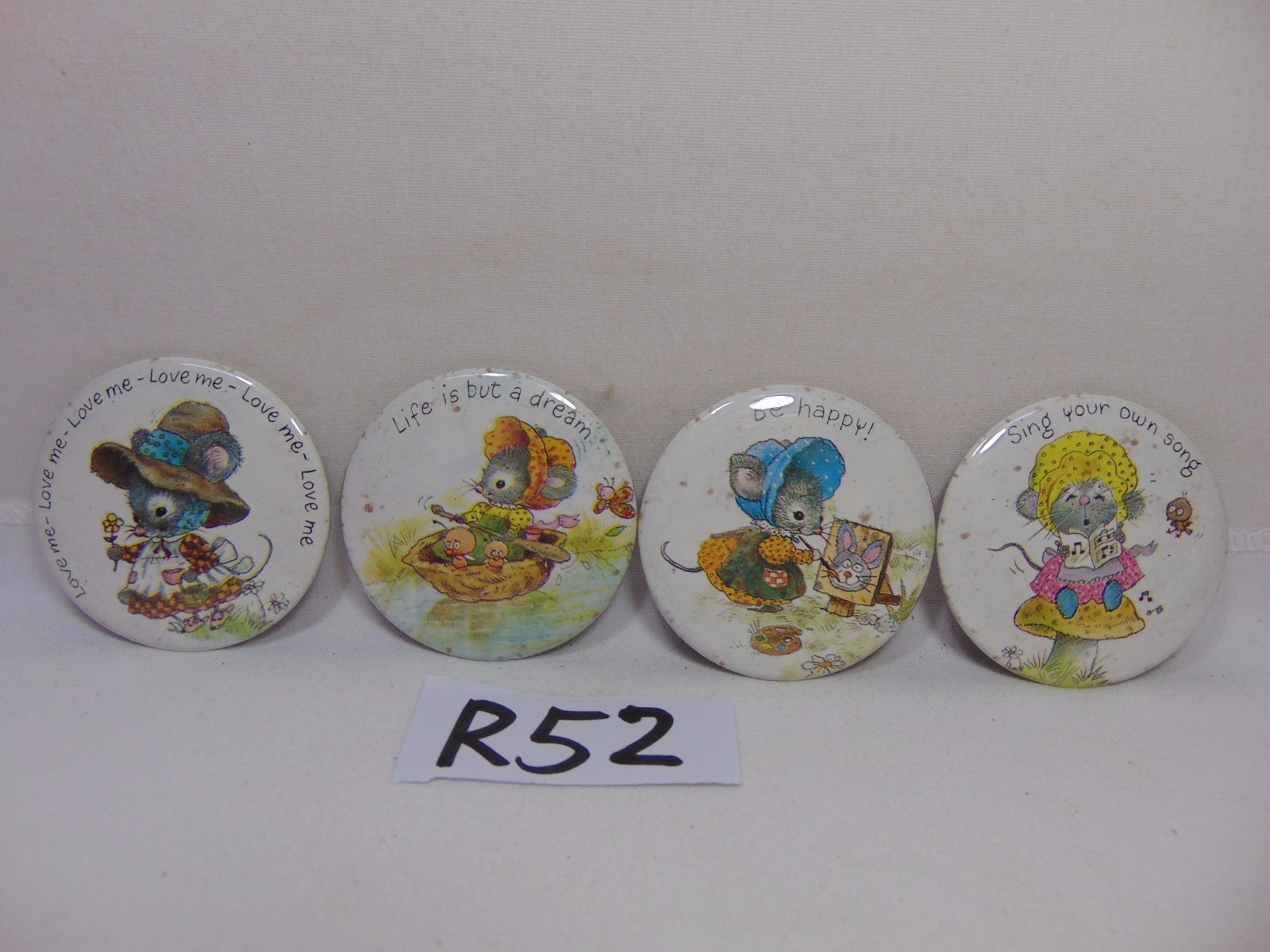 VINTAGE PIN PINBACK BUTTON NOVELTY NORCROSS LOT OF 4 COLONIAL MOUSE ...