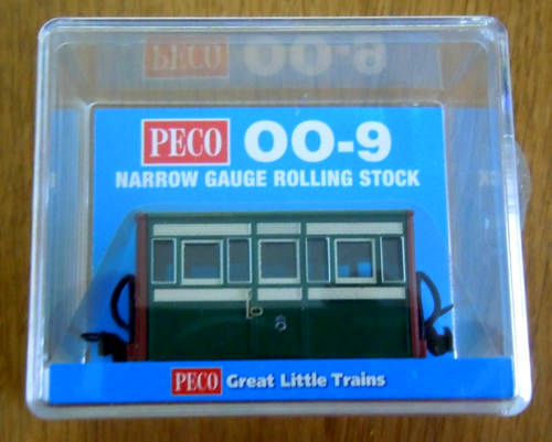 GR-556A Peco OO9 Narrow Gauge FR 'Bug Box' 3rd Class (Pre-Owned) | eBay