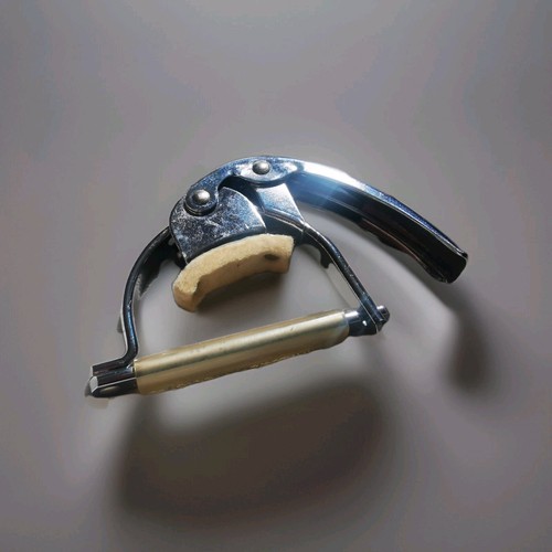 VINTAGE 1970S HAMILTON USA CAPO FOR GUITAR, FAST ACTION, CHROME, GOOD ...