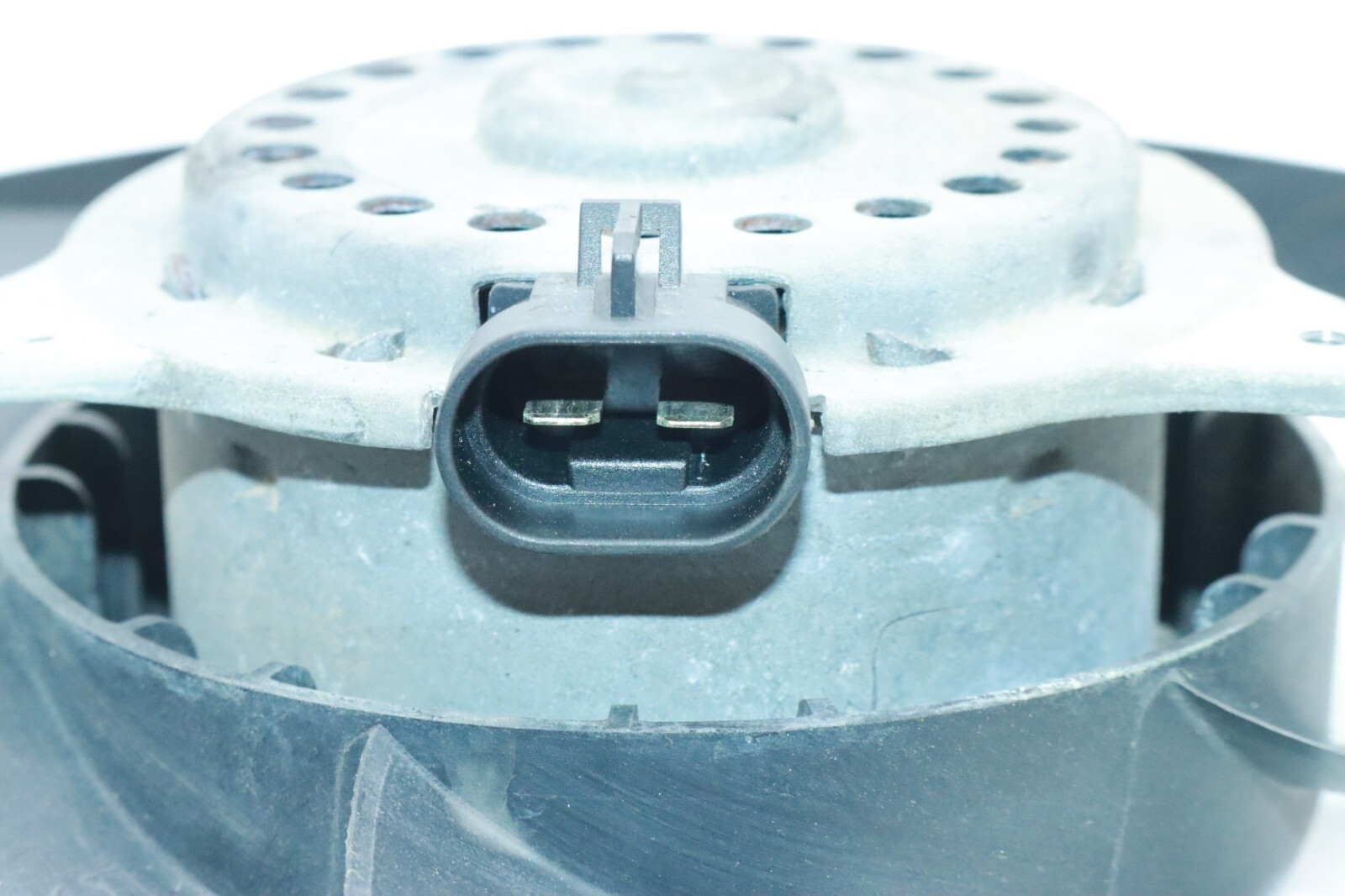 2008-2013 Smart FORTWO 1.0l Radiator Cooling Fan W/ Shroud OEM ...