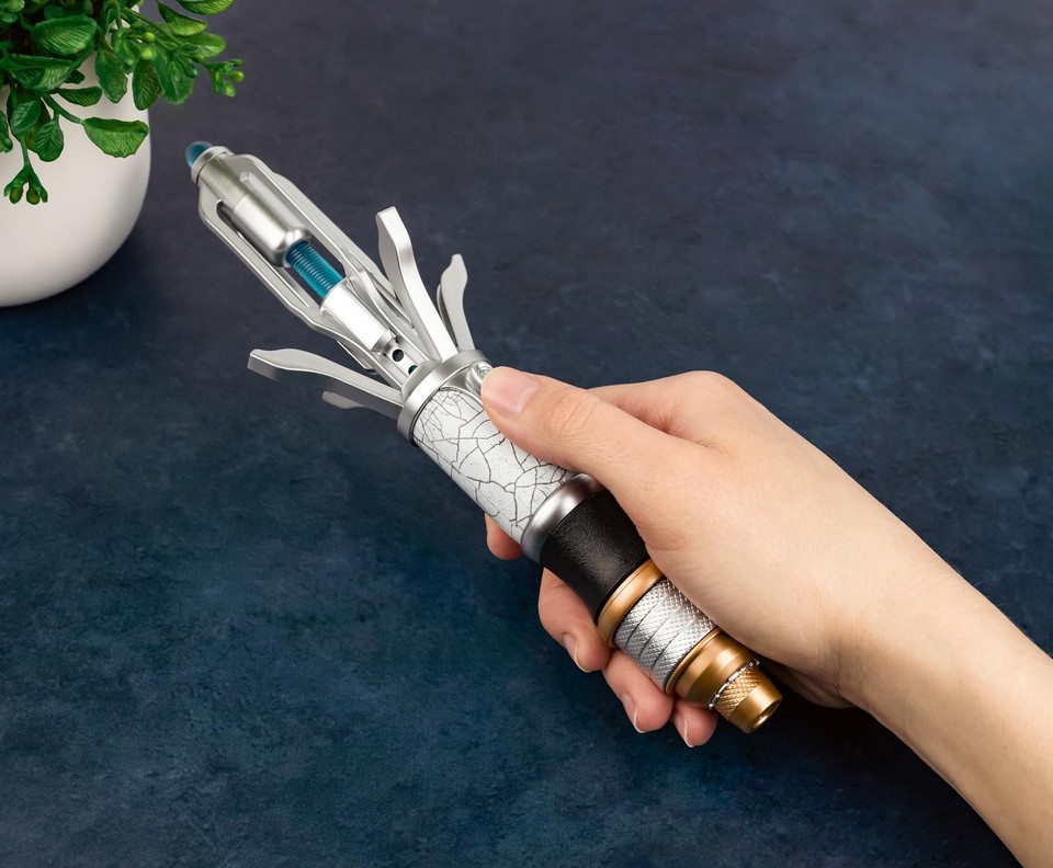 Doctor Who 14th Doctor Electronic Sonic Screwdriver Prop | Toynk ...