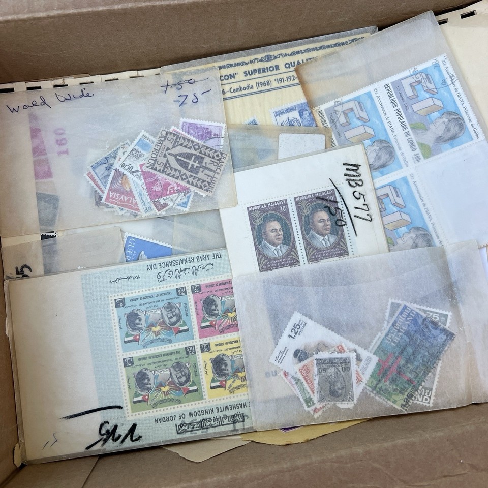 HUGE WW JUNK STAMP LOT BOX STAMPS GLASSINES COVERS ON/OFF PAPER, STOCK ...