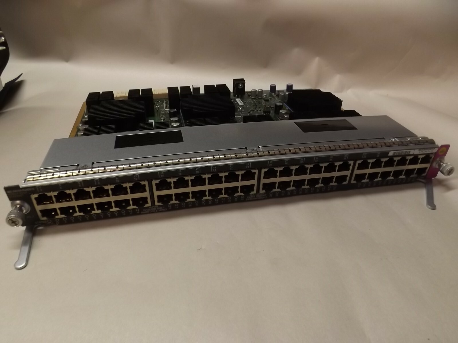 Cisco WS-X4748-RJ45V+E | 48 Port PoE Gigabit Ethernet Switching Module ...