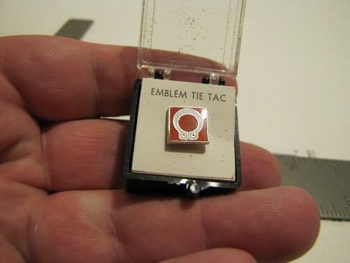 THE KINNEY CO TIE TAC PIN IN BOX | eBay