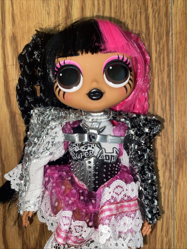 LOL Surprise OMG Remix Super Sonix Rock Metal Chick 9” Doll Pink Black ...