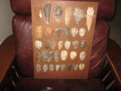 Large Lot of 33 Native American Arrowheads and Knapping Stones | eBay