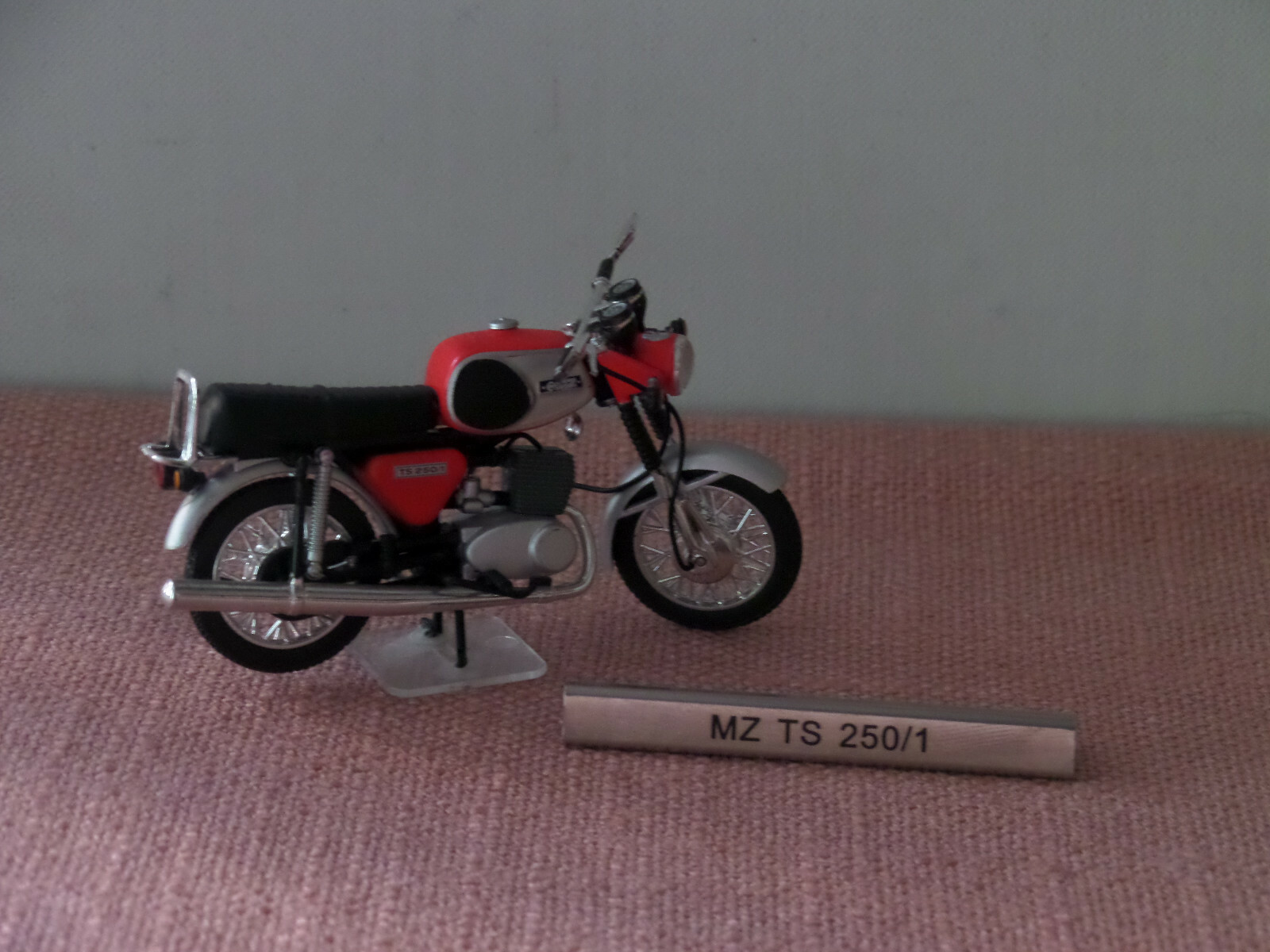 atlas DDR Motorrad Moped collection Auswahl 1:24 ES Dnepr simson ...