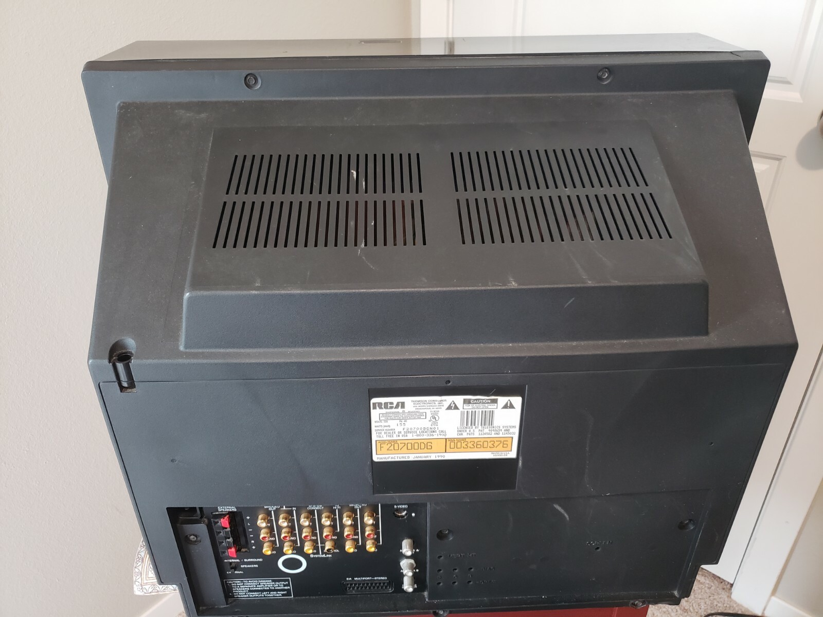 1990 RCA ColorTrak 2000 F20700DG 19" CRT TV with SCART style connector ...