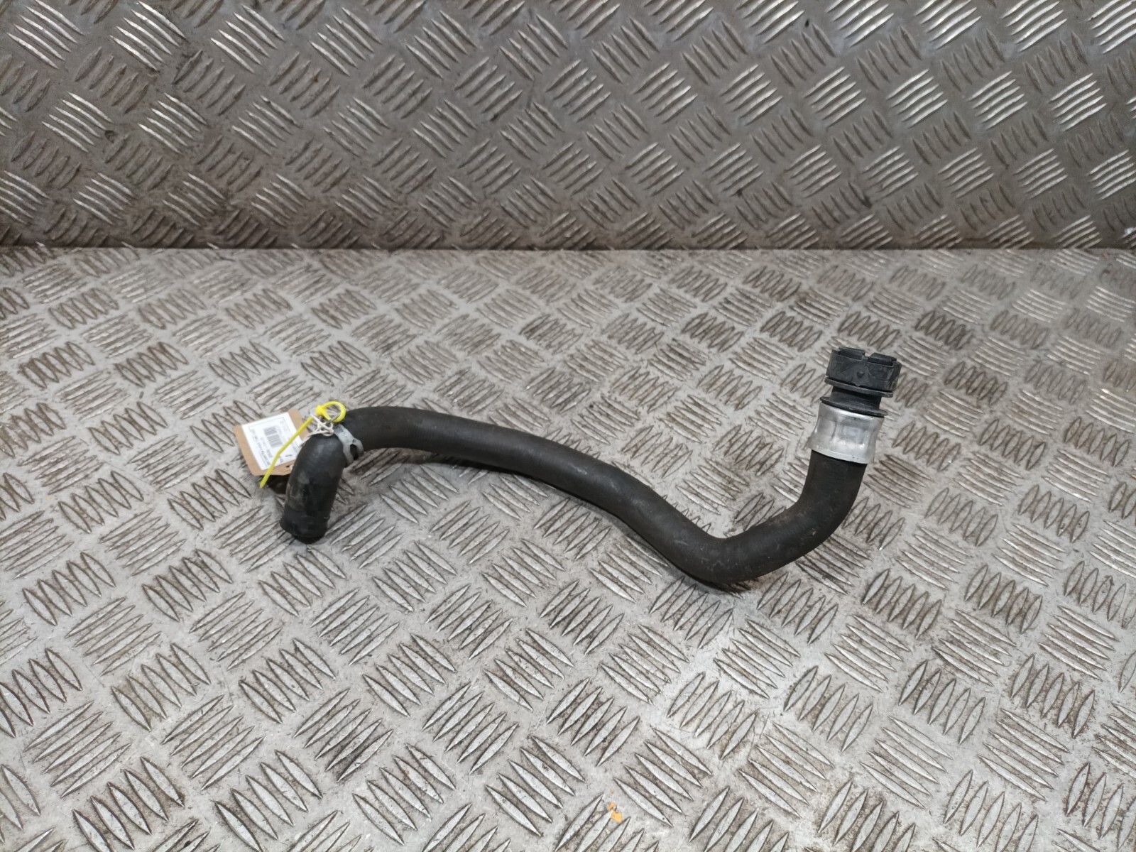 2015 Renault TRAFIC 1.6 dCi Coolant Hose Pipe 924001085R for sale ...