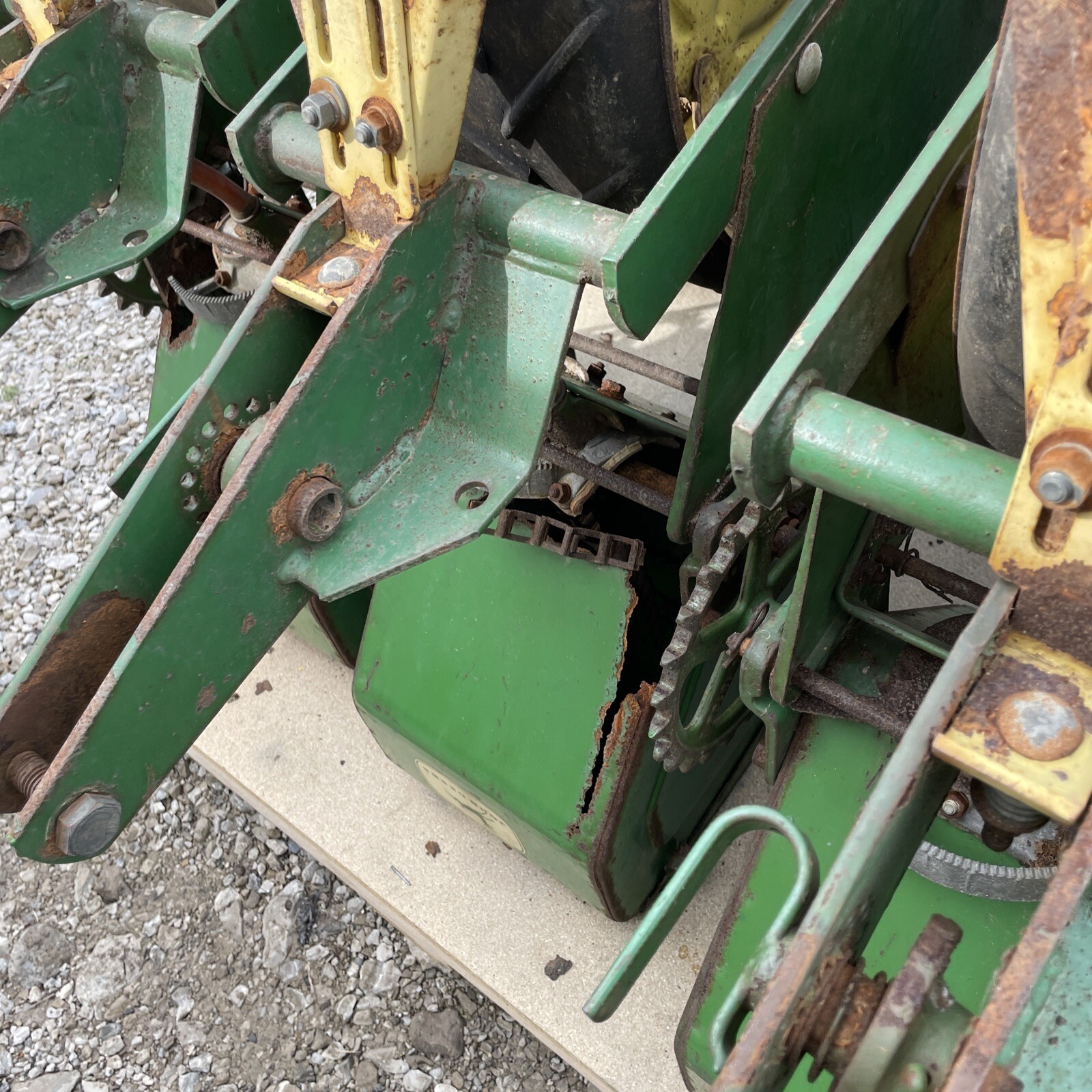 John Deere one row Corn Planter, Deer food Plots atv utv Lot Of 6 (st ...