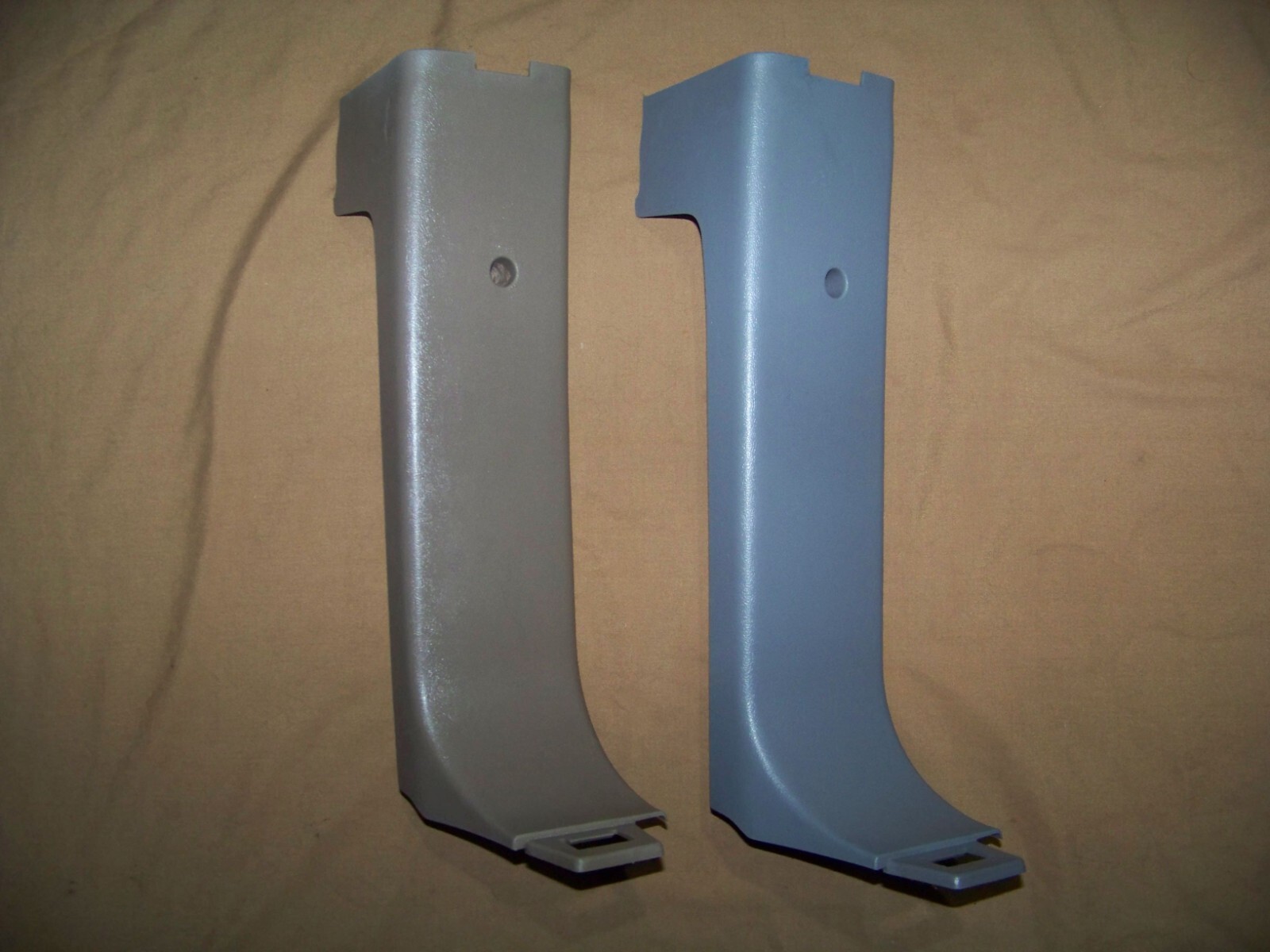 Right Rear Lower D-Pillar Trim for 2 Door Tahoe/Yukon P/N 15645988 | eBay