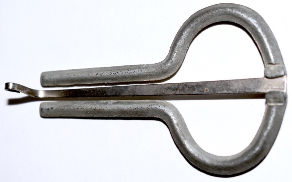 Antique Jaw / Jews Harp Ozark Musical Folk Instrument Mouth Juice Steel ...
