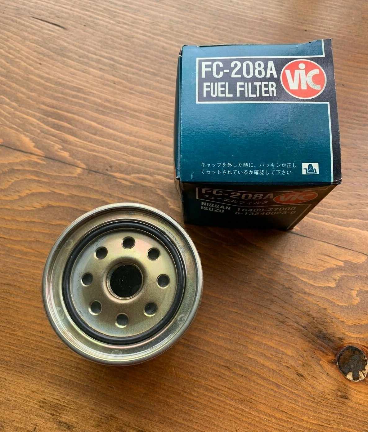 VIC FC-208-A - Fuel filter cross reference