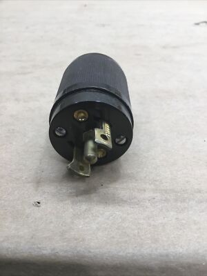 Hubbell HBL7485 15A 125/250VAC 3-Wire Non-Grounding Twist-Lock ...