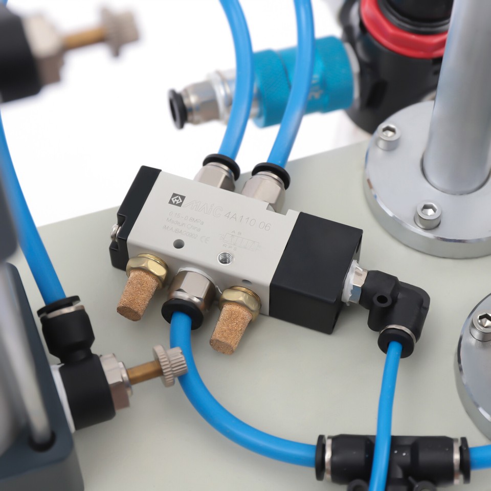 Pneumatic Perfume Bottle Capping Machine, Metal Cap Press Machine ...