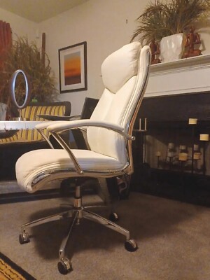 Comfortable & Stylish REALSPACE Executive Office / Gaming Chair | eBay