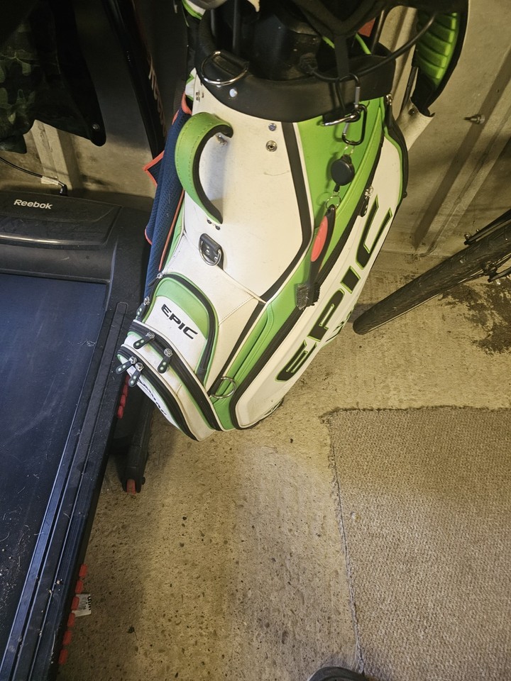 Callaway Epic Tour Bag Green/White with Rain Cover | eBay UK