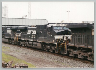 Railroad Photo - Norfolk Southern #9371 Diesel Locomotive 1990s Freight ...