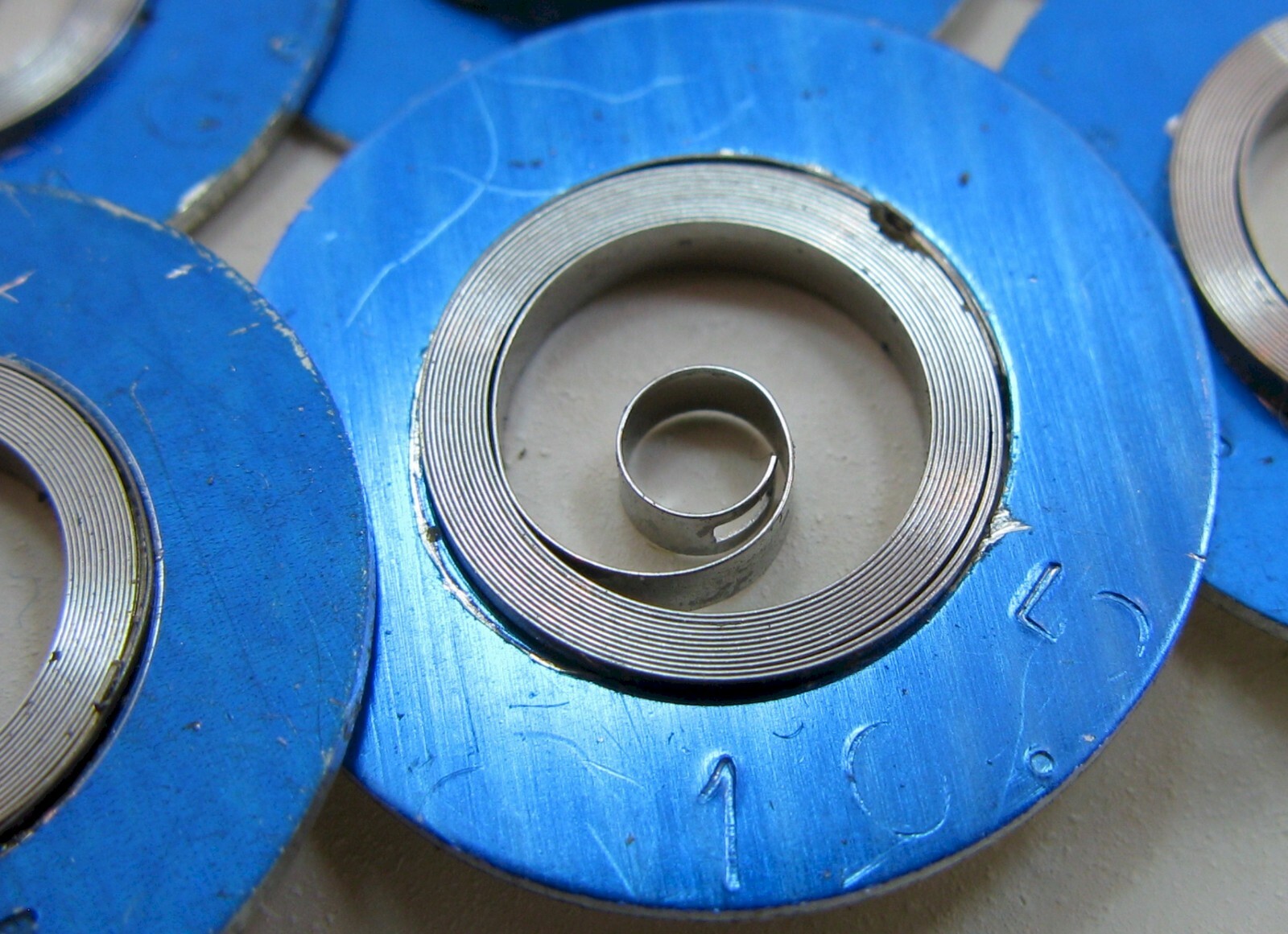 Zenith 12-4 mainspring #770 T-end & white alloy x1 | eBay