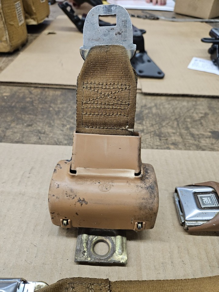 1974-1982 C3 Corvette Seat Belt Buckle Receiver Retractor Belt GM OEM ...
