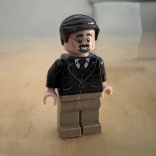 Lego Marvel Super Heroes: Ben Urich (sh719) Minifigure - Daily Bugle ...